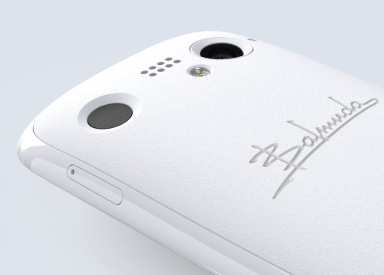 【買うべきか】バルミューダ初のスマホ「BALMUDA Phone」特徴まとめ | motifyublog