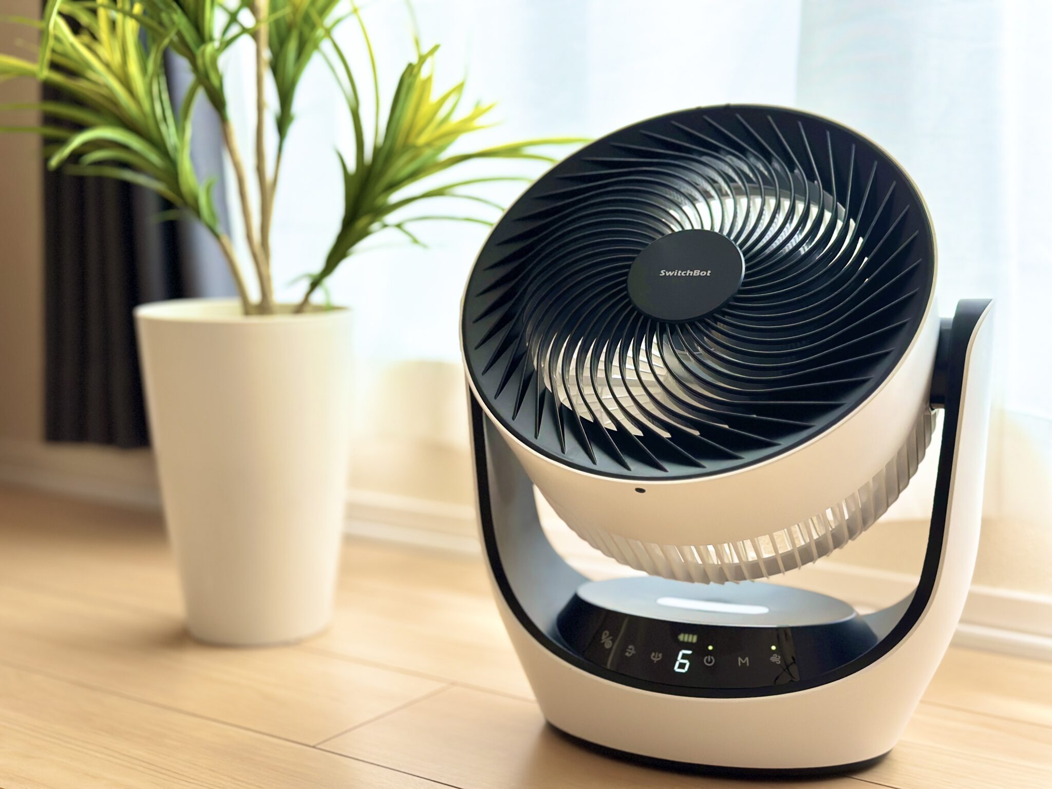 【これは盲点だった？】スマホ対応SwitchBotサーキュレーター【レビュー】| motifyublog