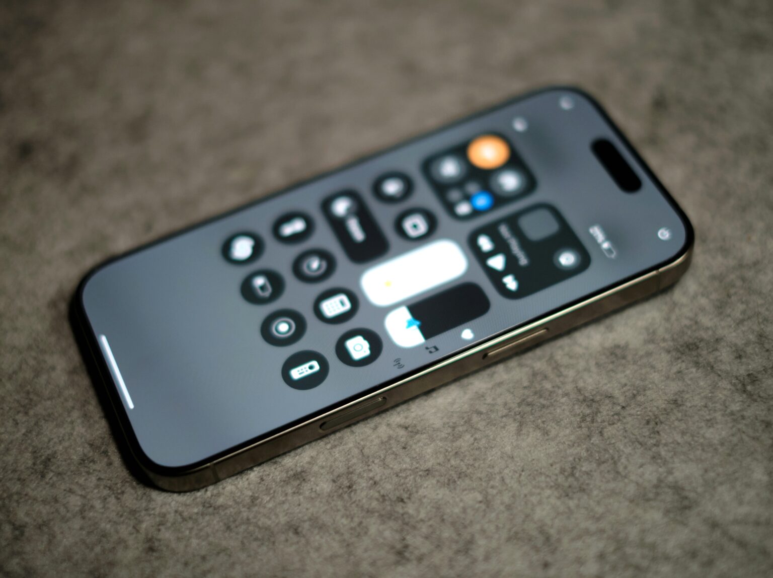 iOS19の新機能とアップデート内容予想まとめ【いつリリース？】| motifyublog